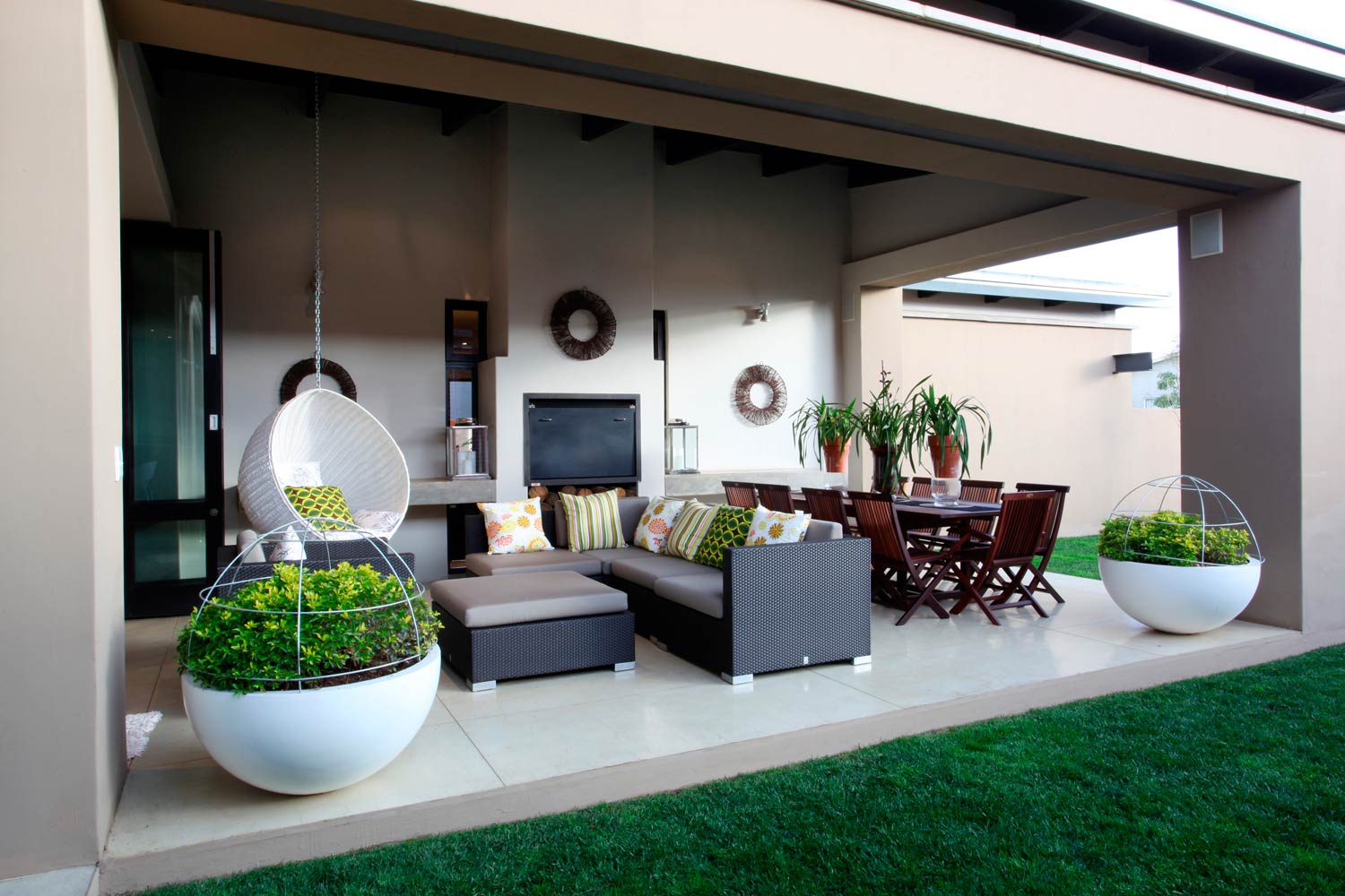 Veld Architects | House over the Hills